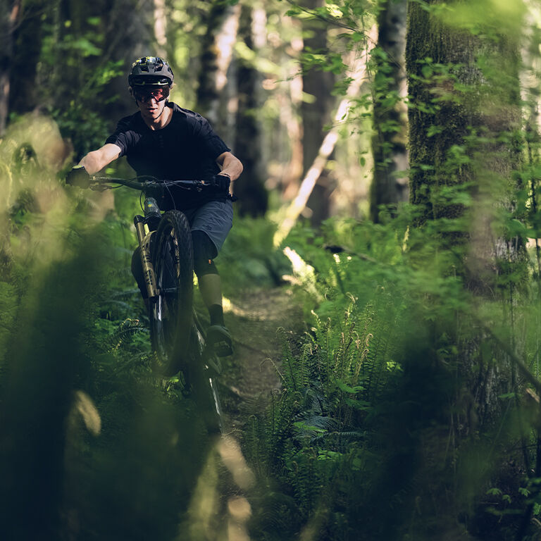 Fox Racing® Österreich - Official Site - MX, MTB & Sportkleidung